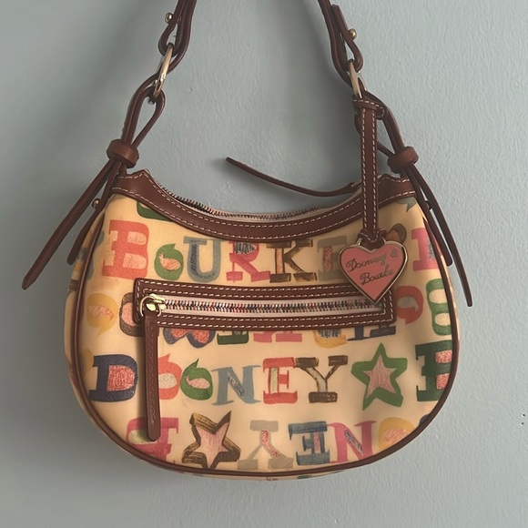 Dooney & Bourke | Bags | Vintage Dooney Purse Leather In Good Condition ...